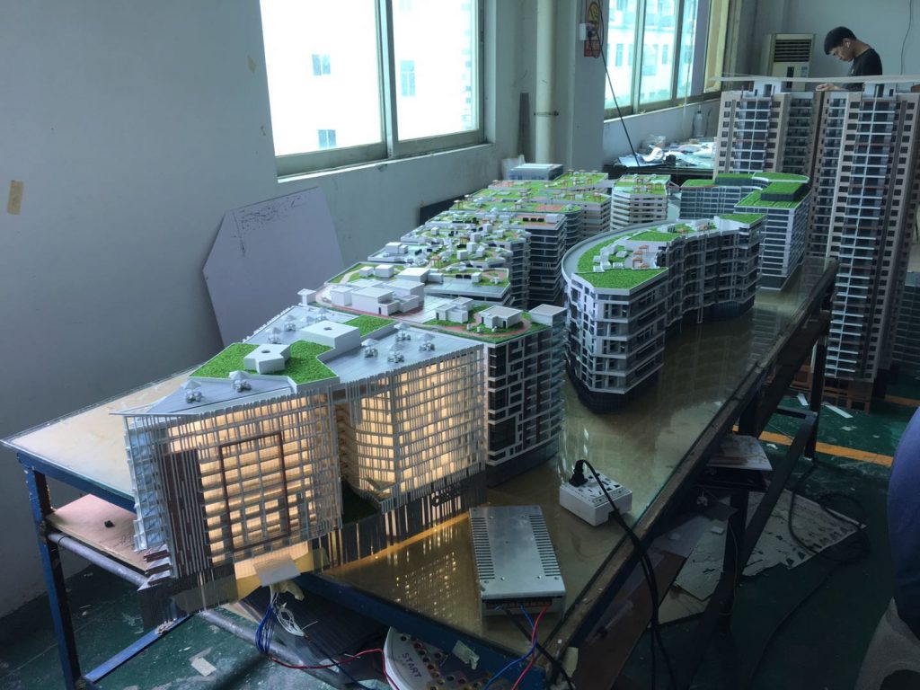 what's miniature model making?